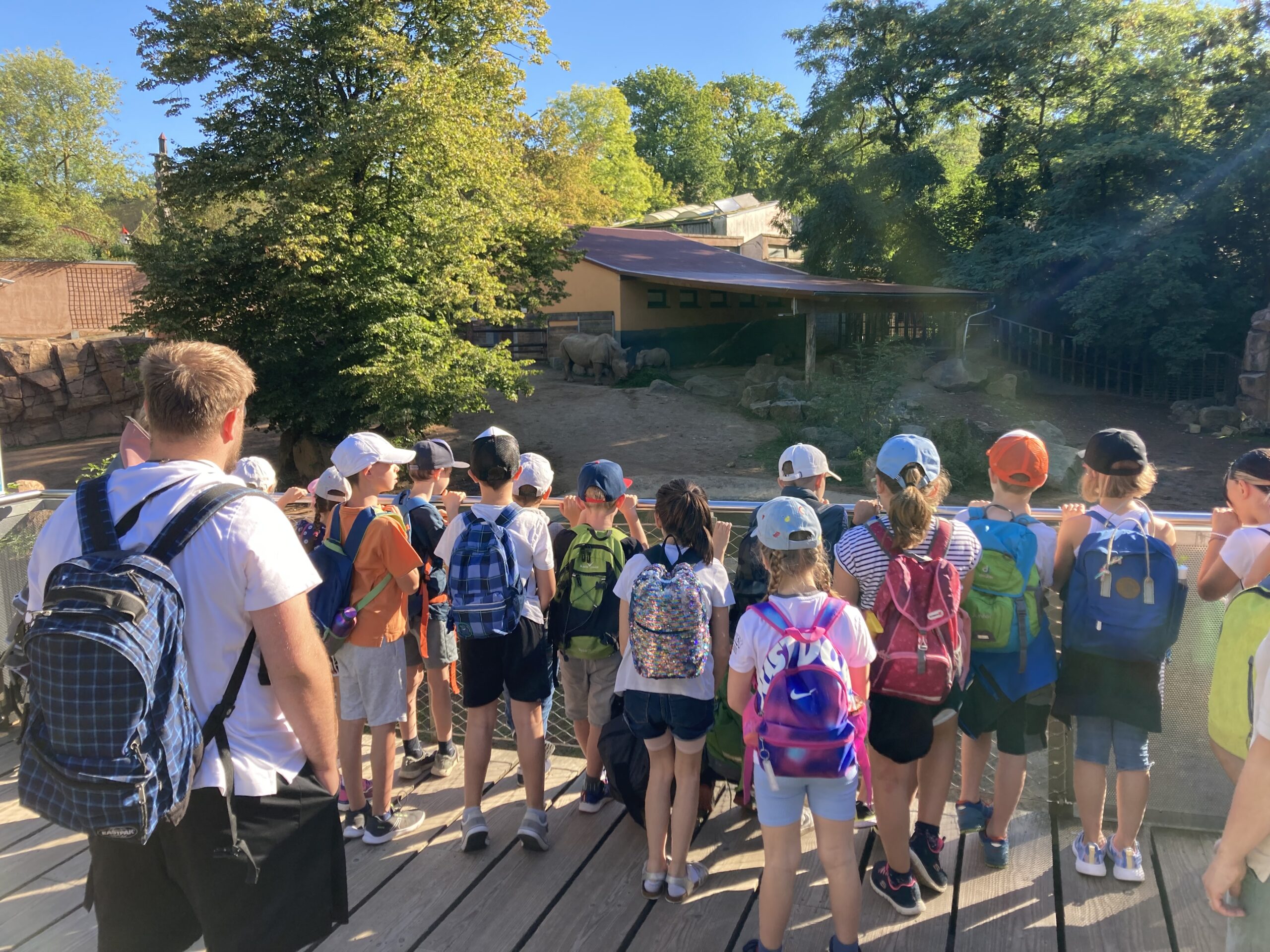 Die 3. Klassen erleben einen tierisch spannenden Tag im Osnabrücker Zoo ...